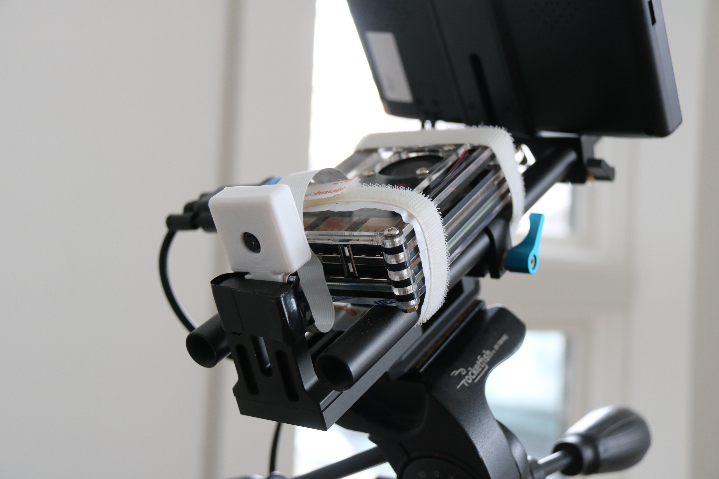 Say Hi to Mimi | ml-food-dispenser